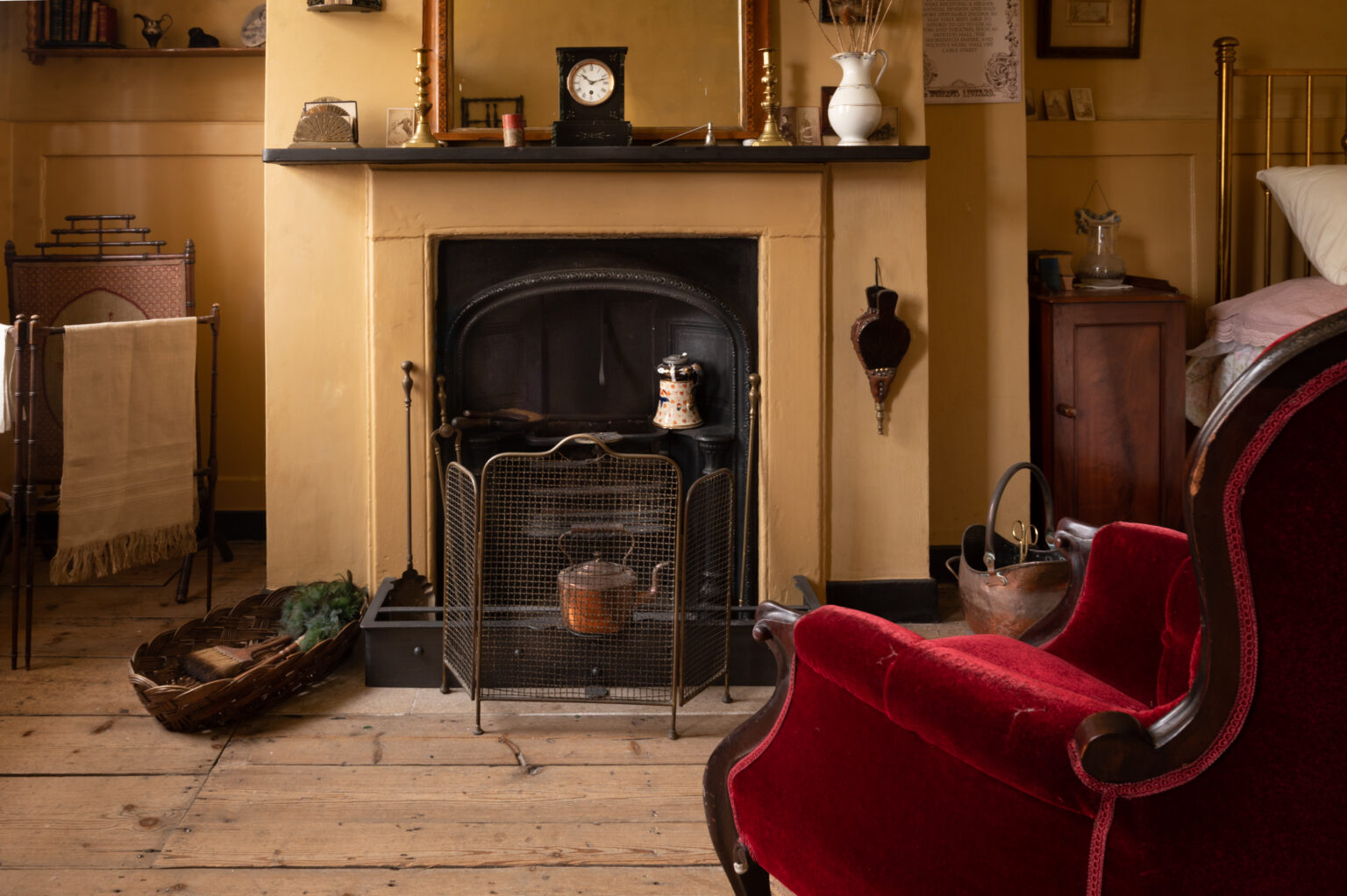 Life in the almshouses - Museum of the Home